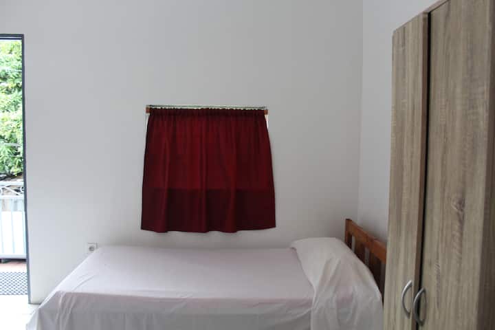 Lit En Dortoir Femme - Polynésie française