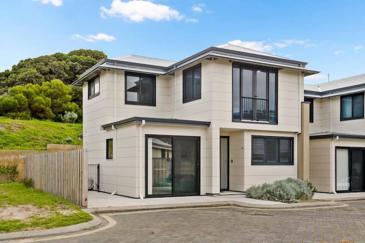 Yallingup Dunes: Contemporary Coastal Comforts - Yallingup