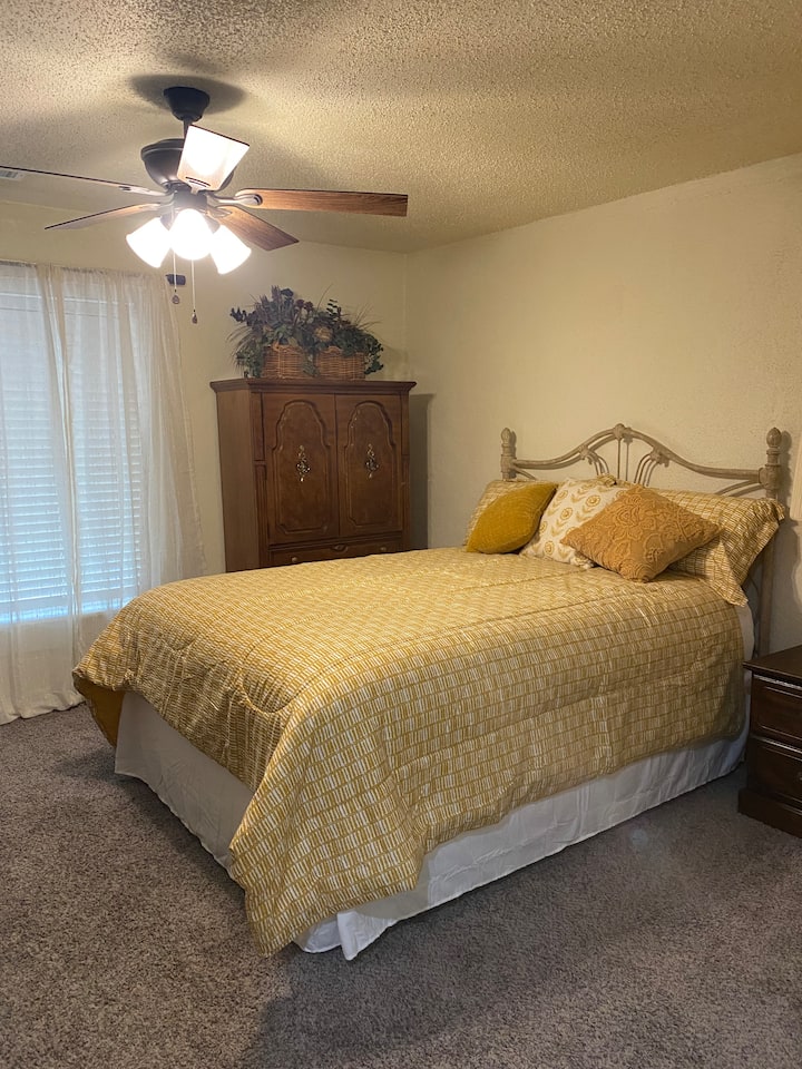 Lou's Gem - Vernon, TX