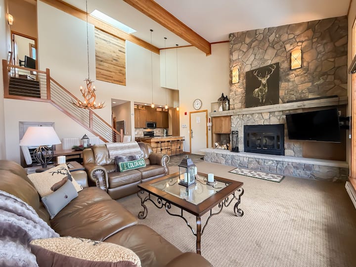 Keystone Condo On Golf Course W/ Views! - 3br/3ba - Dillon, CO