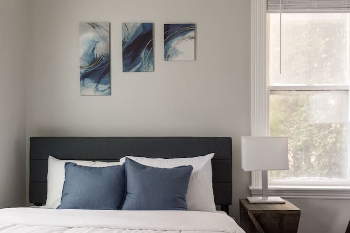 4 Beds House. Near Hbs, Bu, And Mit - Boston, MA