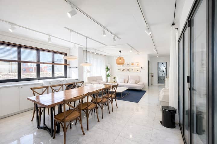 New Dulian Haus 1 | 5br · 4ba · Private Courtyard - Seoul