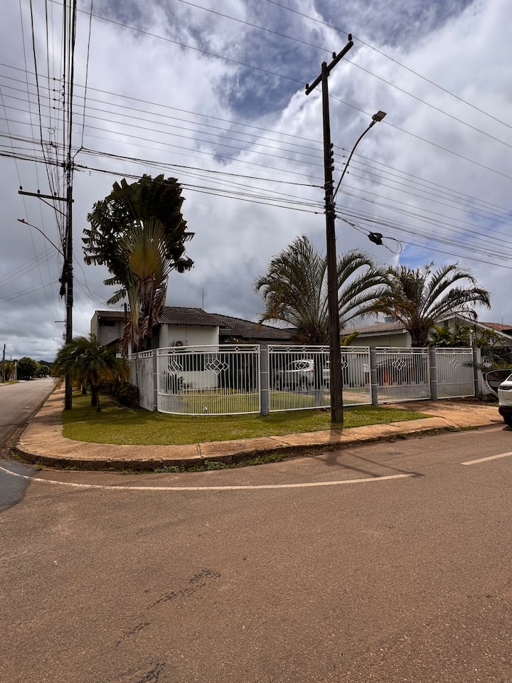 Casa Aconchegante No Centro Da Cidade - Comodoro