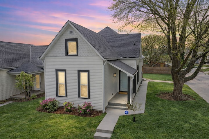 Downtown Indy Lucas Oil•3 Ensuites•king•parking - Indianapolis