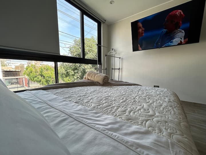 Cómodo Y Amplio Mono Ambiente, Céntrico De Estreno - Ica