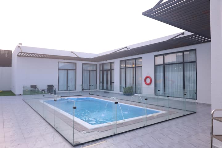 شاليه تصميم انيق مودرن مناسب لجميع الحفلات - Jeddah