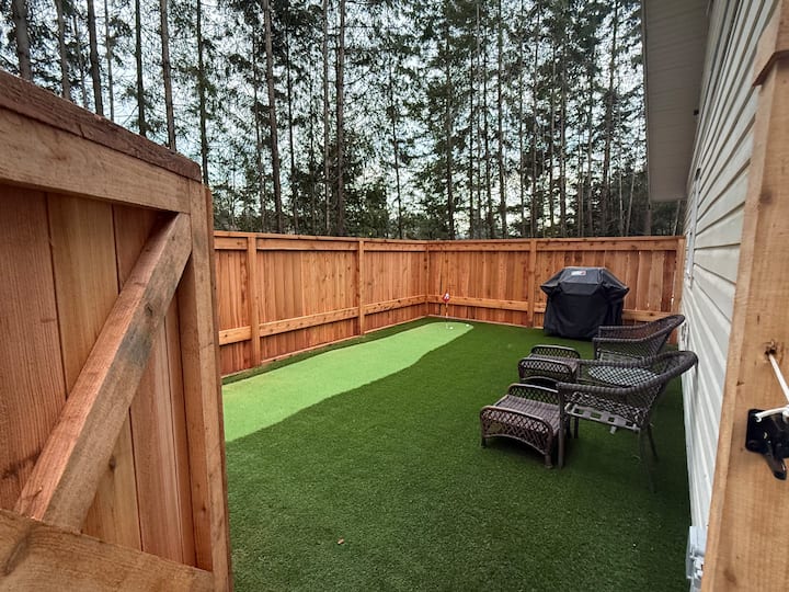 Links & Vines Getaway - Quiet Private Guesthouse - Sidney