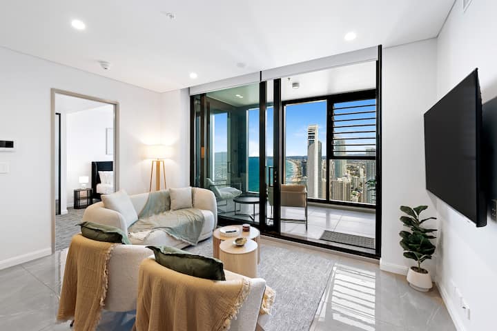 Skysuite Luxury Ocean & City Views+parking Meriton - Gold Coast