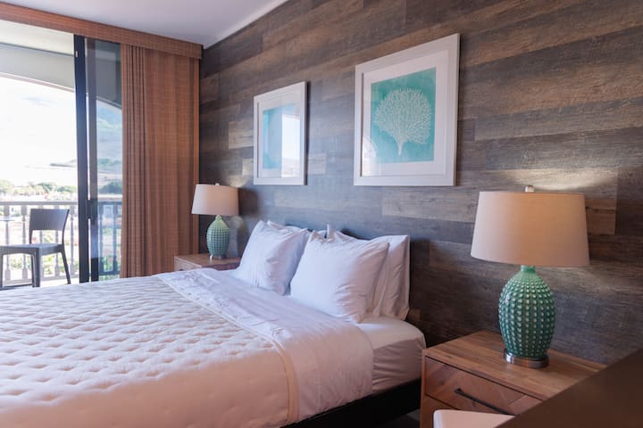 Holo Hou Hale - Lahaina Shores Retreat On Front St - Lahaina, HI