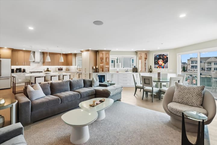 Exceptional New Bayfront 5br/5ba Margate Home! - Ocean City, NJ