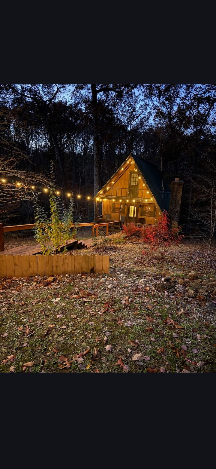 Peekaboo Pines - Kentucky