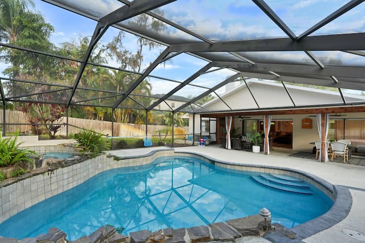 Pool Home Near Innisbrook Golf & Beaches - Palm Harbor, FL