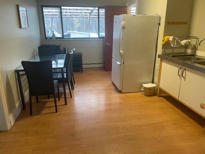 独立两卧套房 - Ladner