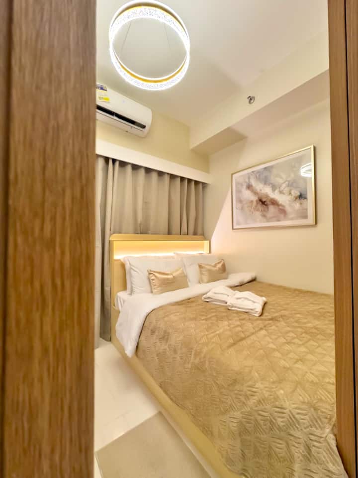 Luxegold At Red Residences L Wi-fi + Netflix - Makati