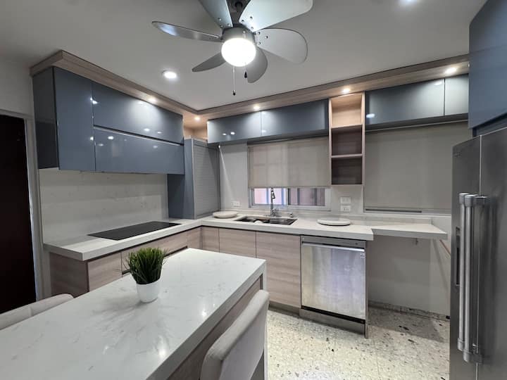 Departamento 5, Plaza Cumbres/ Corpo Soriana - Monterrey