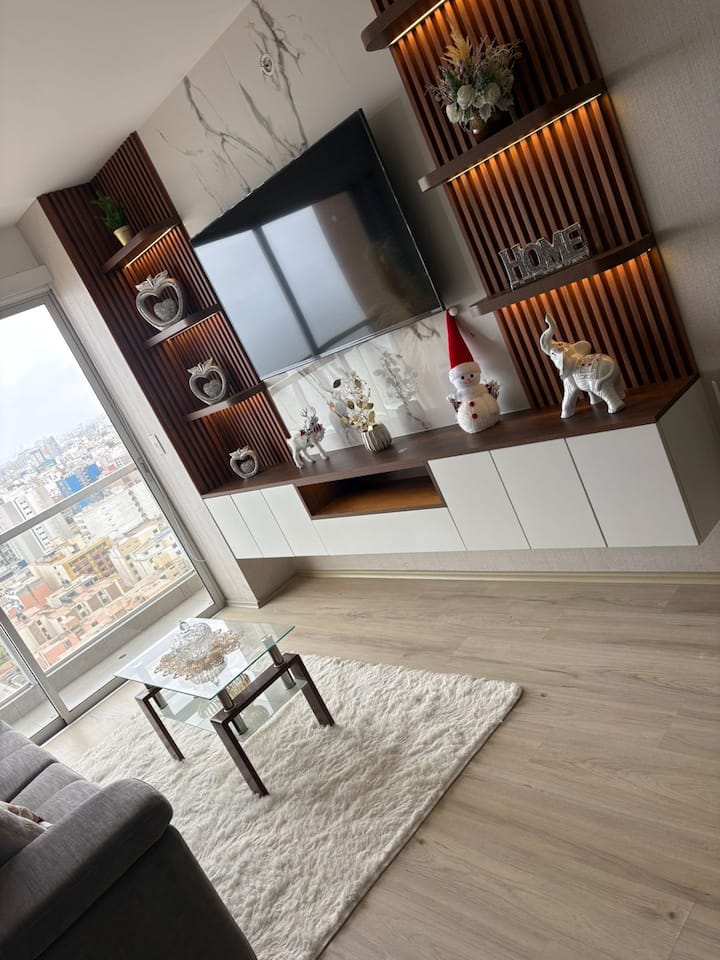 Magdalena Piscina Temperada - Perú