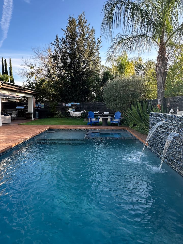 Oak Park Retreat Open Space 6 Bedroom House - Agoura Hills, CA