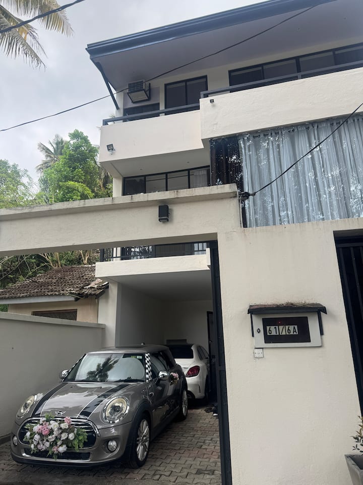 Lakeviews Villa - Kandy