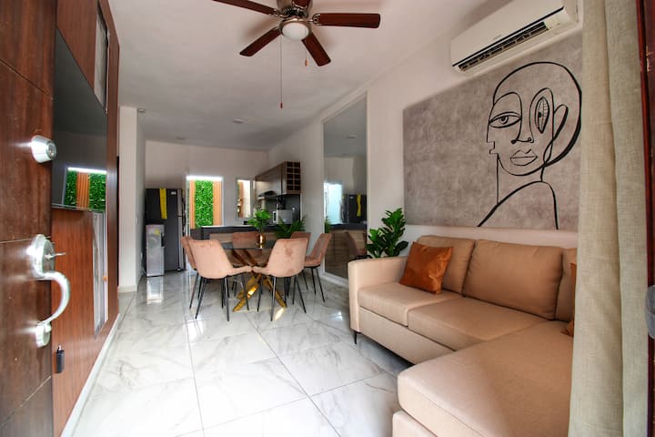 Lujo, A. Acondicionado, Alberca, Estacionamiento - Manzanillo