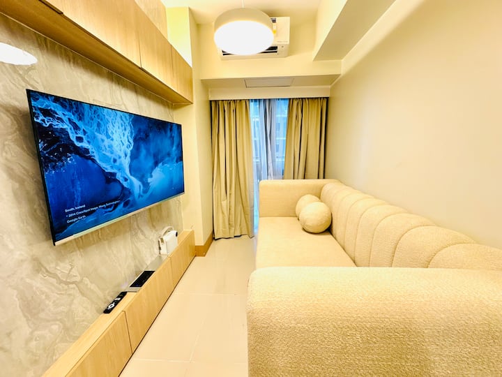 Shore 3 Residences Pool View Near Moa Ikea Airport - Manila