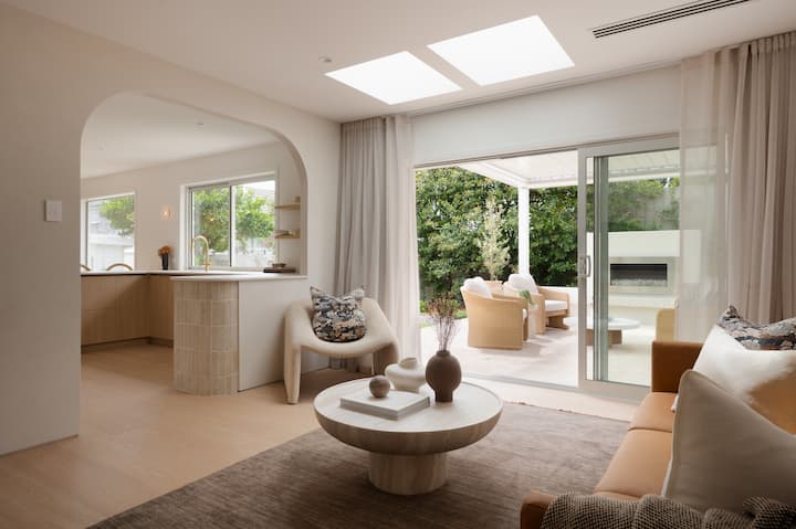 Mediterranean Luxe Retreat | Fine Homes Tour 2025 - Ngāruawāhia