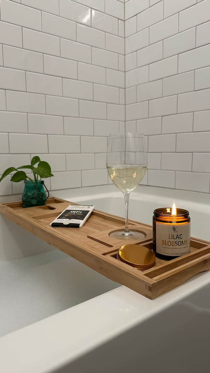 Modern Apt In Cincy /Stadiums And With River Views - Covington, KY