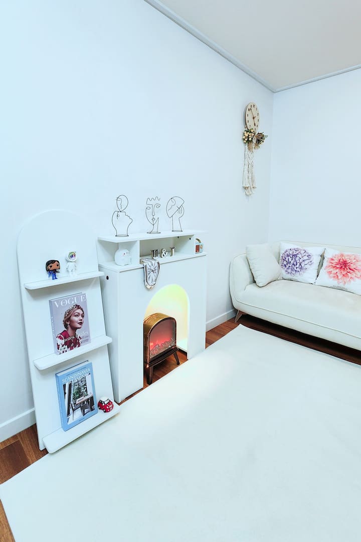 목포역/지역명소/유명맛집 빵지순례 도보여행 티비&빔프로
평화광장탑층오션뷰호스트 리스팅확인요 - Mokpo-si