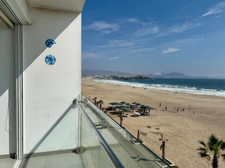 Hermoso Dpto. De Playa Con Vista Insuperable! - Perú