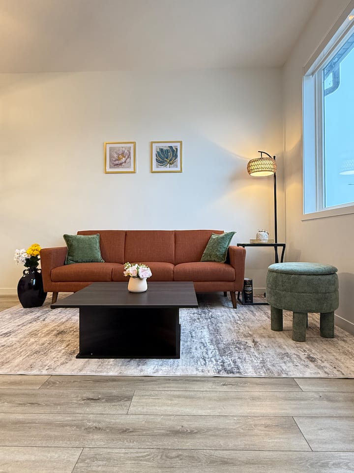 Prairie Sky Townhome - Calgary