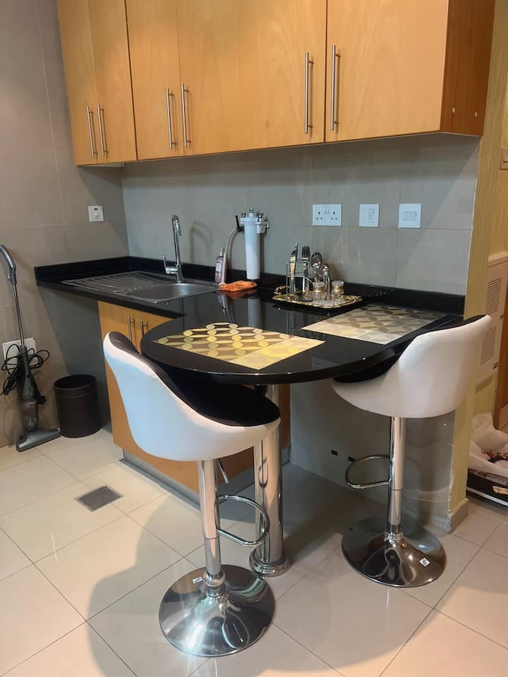 Stunning Sea-view Studio In Julphar Tower, Rak - Ras al Khaimah