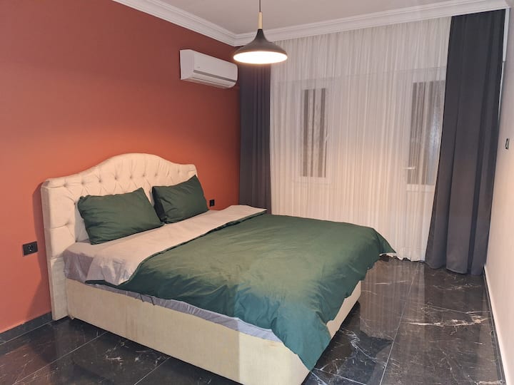 Mooi Familie Appartement 30 Meter Van Het Strand. - Mersin