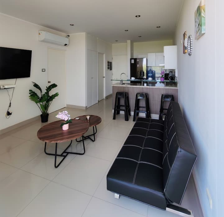Moderno Loft, Cama Queen, Aire Acond. - Piura