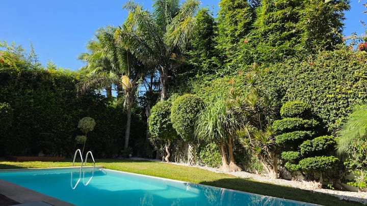 Superbe Villa Avec Piscine à Aïn Diab - Casablanca
