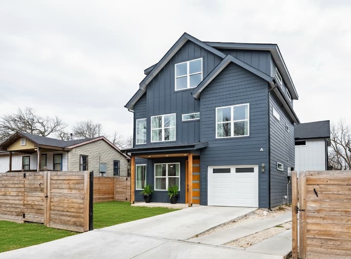 Huge Luxury Home • Designer 6br • Perfect For Grps - Austin