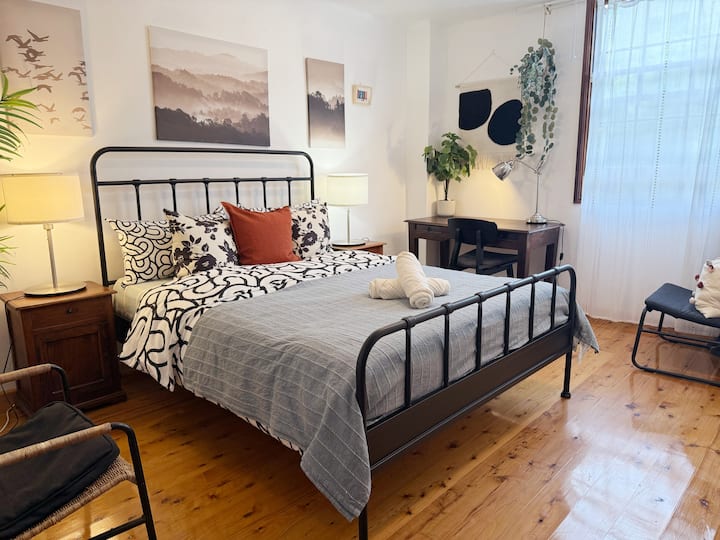 North Facing 2br Home In Surry Hills, Walk To Cbd - Surry Hills