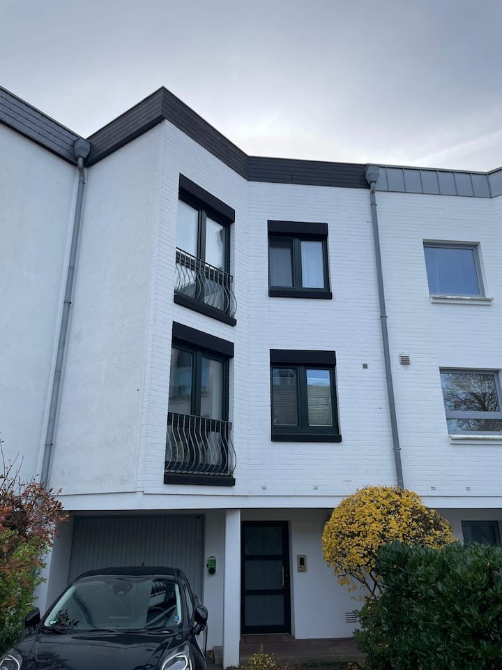 Comfortable Stay In Kaiserswerth - Düsseldorf