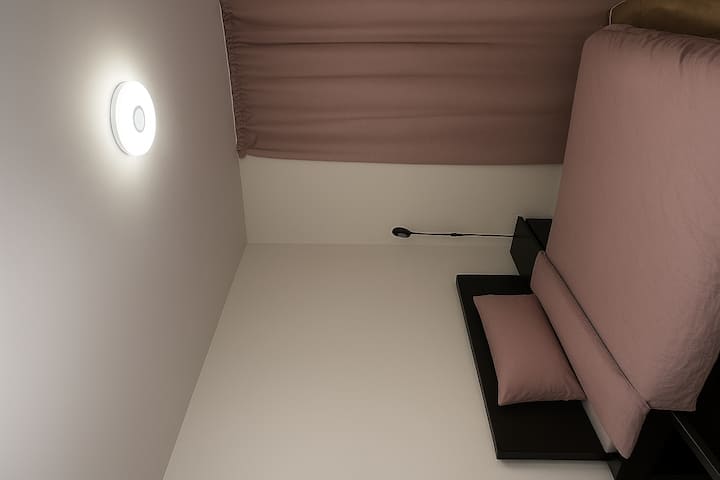 Home Away From Away Home:cozy, Spacious And Quiet - Berlin Schönefeld Airport (SXF)