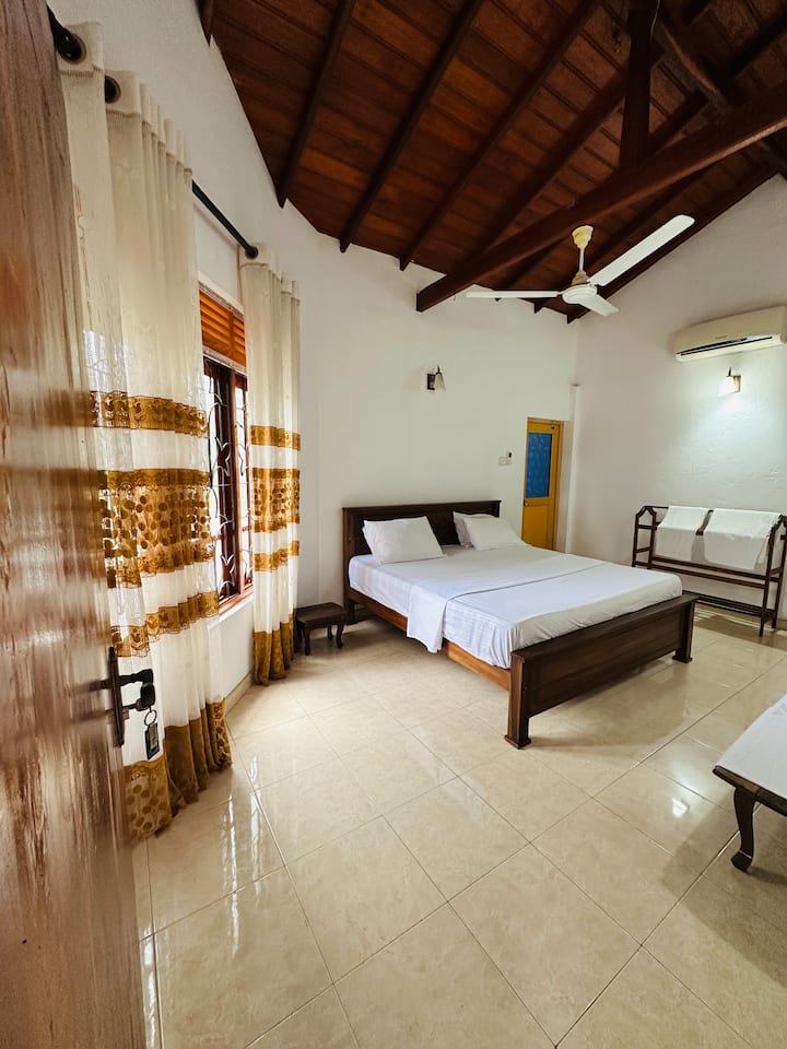 Lakenest Private Villa In Tangalle - Sri Lanka