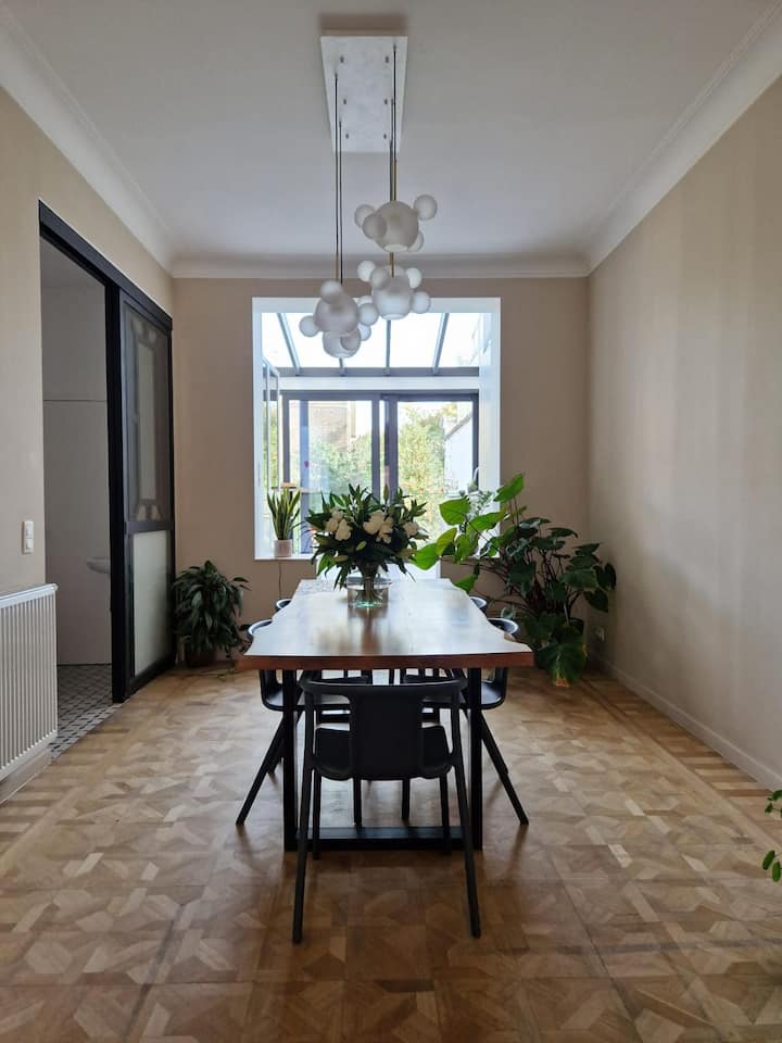 Bright Art Déco Duplex With Private Garden - Brüsszel
