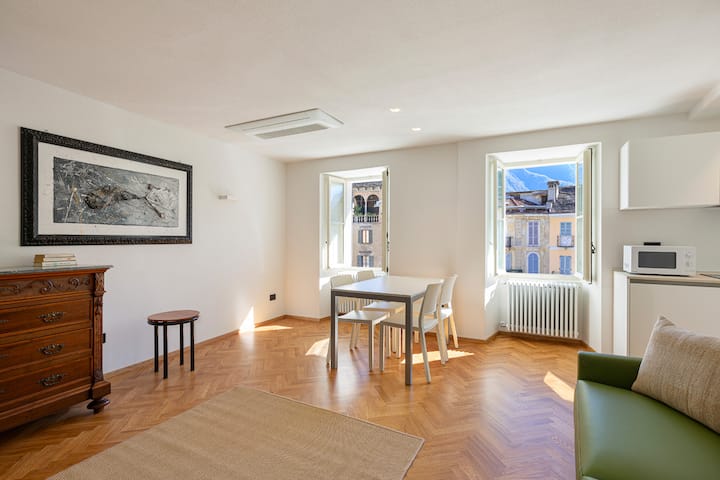 Piazza Mercato 14 B - Domodossola