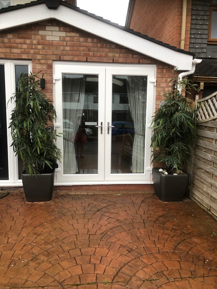 La Belle Maison - Congleton