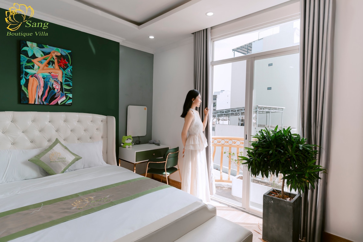 Move to a 6-Bedroom Whole Villa - Houses for Rent in Sơn Trà, Đà Nẵng ...