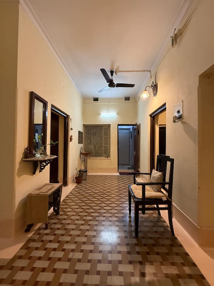 3 Bedroom | Wifi | Lake Avenue - Howrah