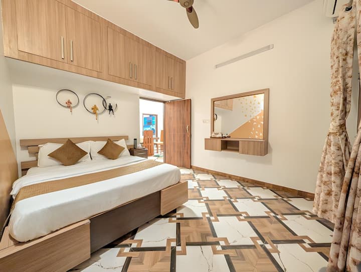 Escape To Alwar – 2bhk Villa With Bbq Terrace - Alwar