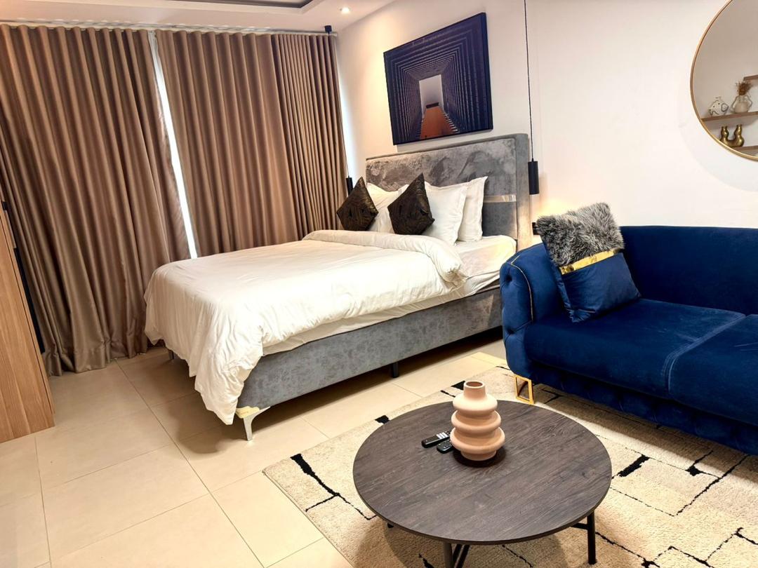 Studio entièrement meublé - East Legon - Appartements à louer à Accra ...