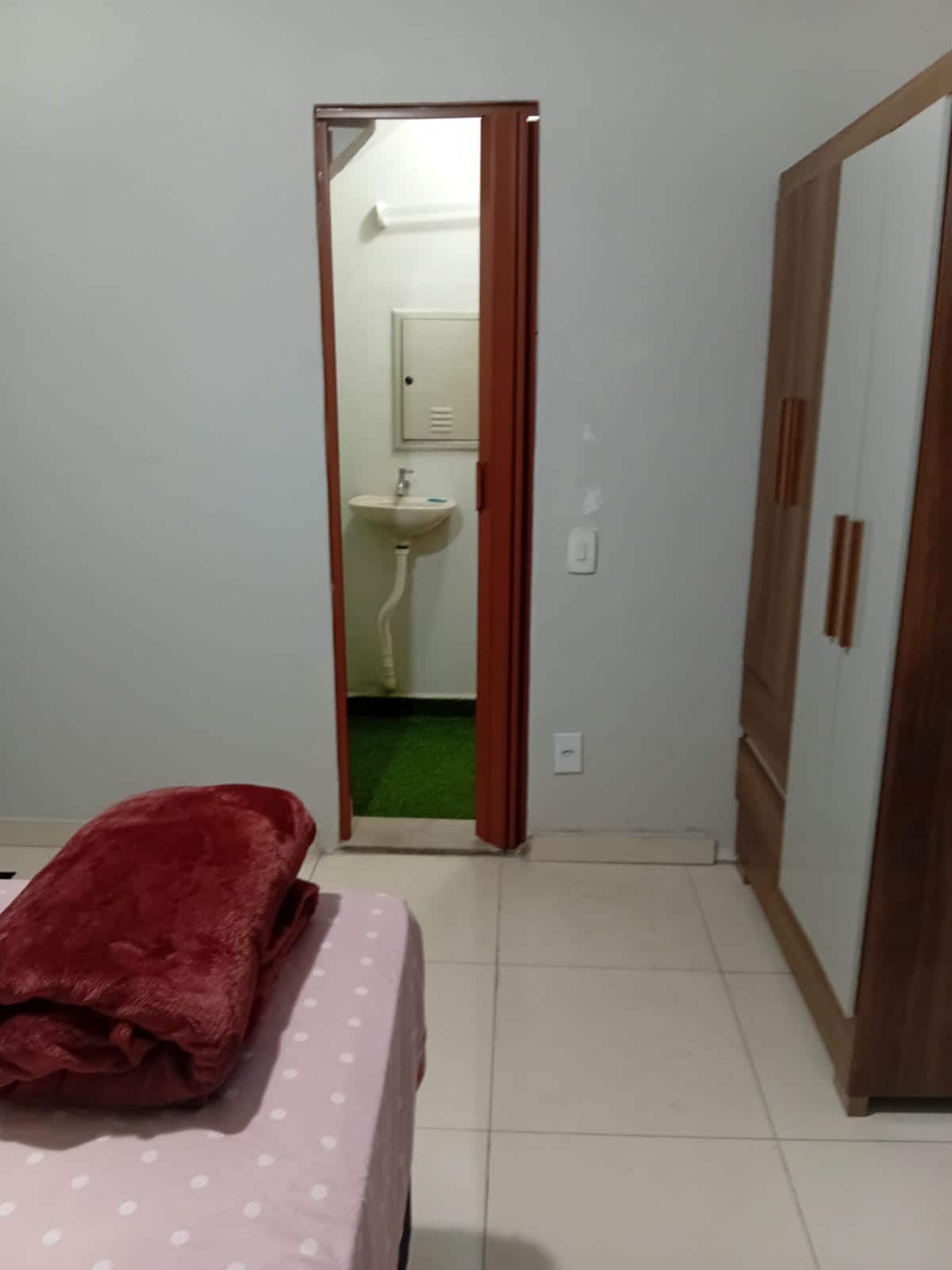 Casa de dos pisos (Habitación Richard) - Casas en renta en São Paulo ...