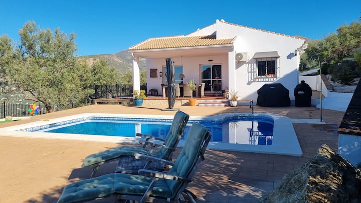 Casa Henrik - Alcaucín