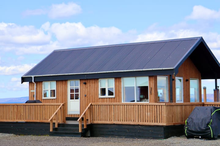 Countryside Stay With Horses - Selfoss