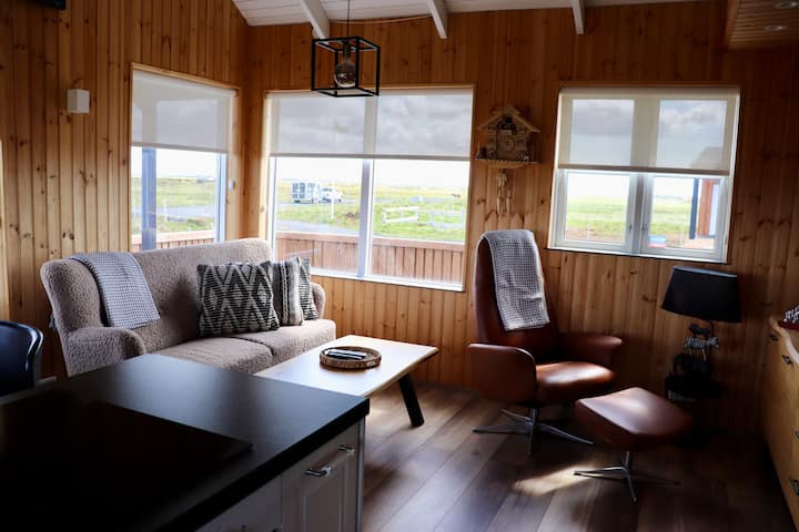 Countryside Stay With Horses - Selfoss