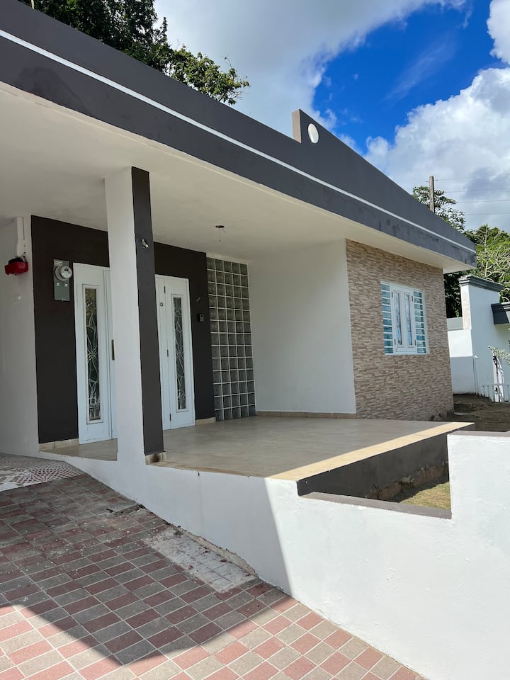 3 Br Spacious Home In Lares - Lares